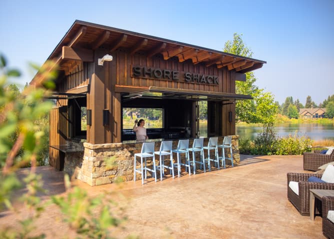 Dine & Drink | Explore Sunriver Resort's 11 Restaurants