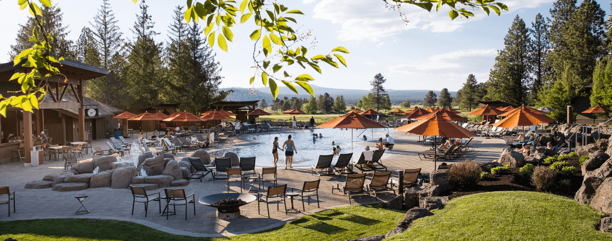 Cove Aquatic Center | Year-Round Swimming at Sunriver