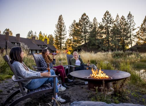 Lodge Village | Guest Rooms & Suites at Sunriver Resort